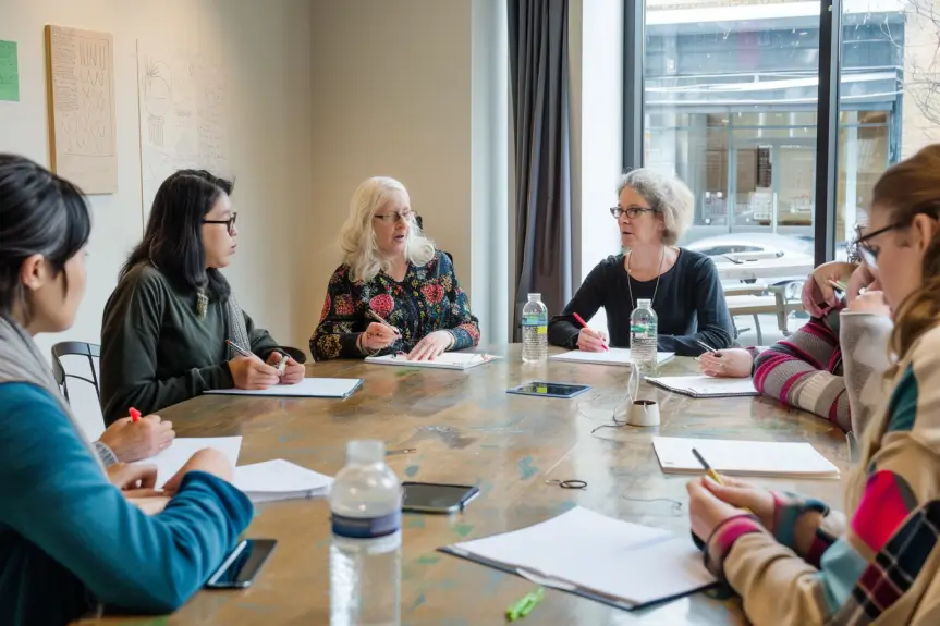 25 Top Tips for Writing Group Success - Apex Authors